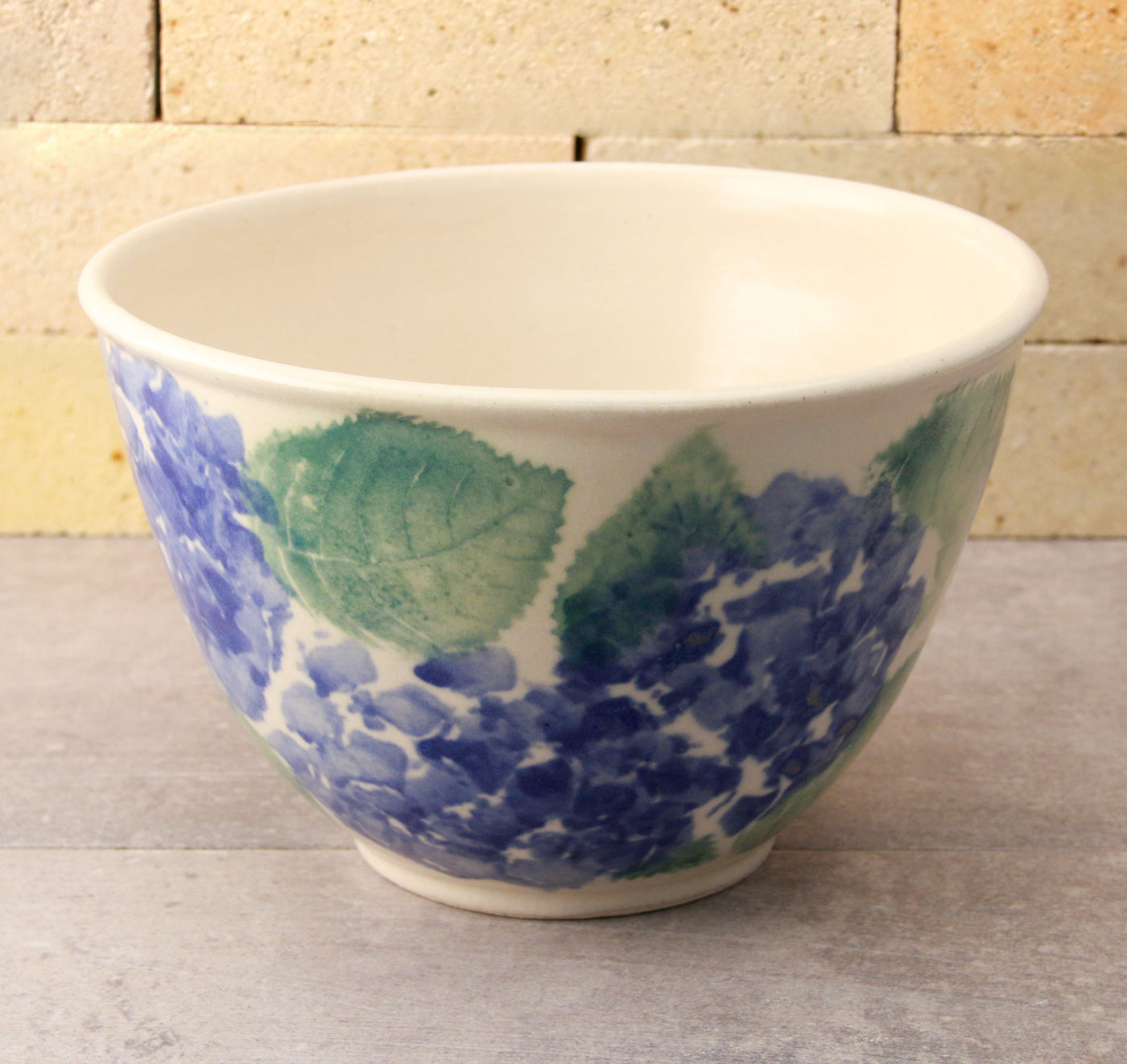 Mixing Bowl - Hydrangea – Chatham Pottery